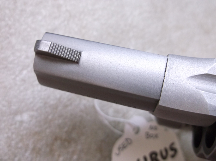 Taurus International Model 731 6-Shot Ultra-Lite (B8079-17) .32 H&R ...