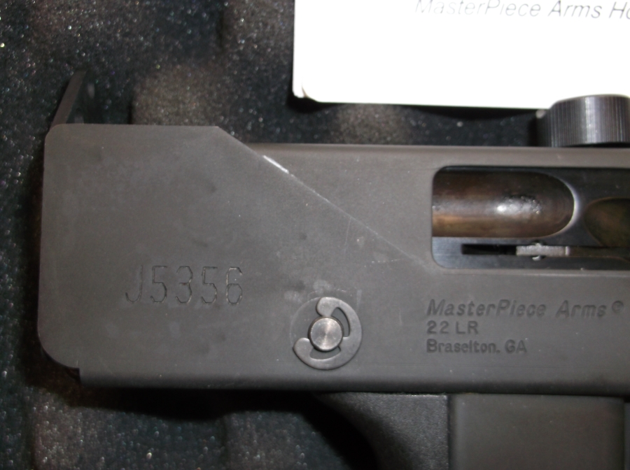 Masterpiece Arms Mpa22 Defend 8" Hvy Barrel 30 Round Mag (B7835-17) .22 ...