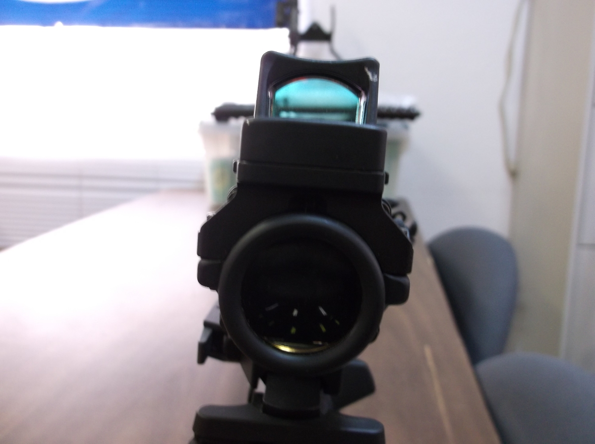 Daniel Defense Model DDM4V5 with Trijicon Acog and Sure FireLight 45 ...