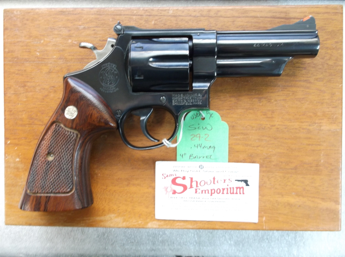 Smith & Wesson Model 29-2 In 4" Barrel Adjustable Rear Sight With White ...