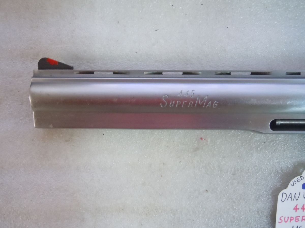 Dan Wesson Model 445 Super Mag Rear Adjustable Sight And Hi Viz Front ...