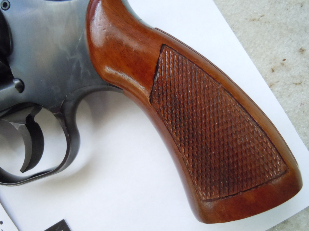 Sentinel Mark Ii 5 3/4" Barrel 6-Shot Fixed Sights Produced By Dan ...