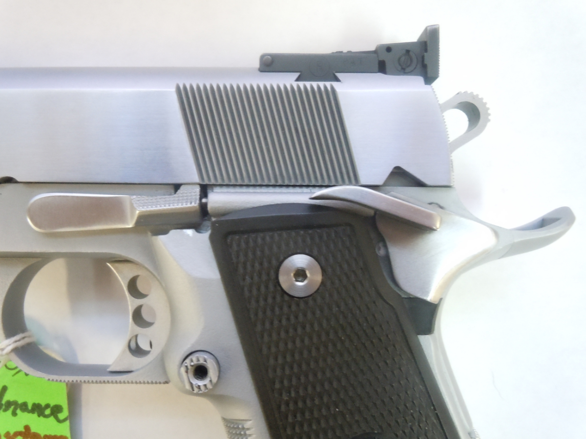 Pictures: Para Ordnance Model Bear Custom Stainless Two 17 round ...