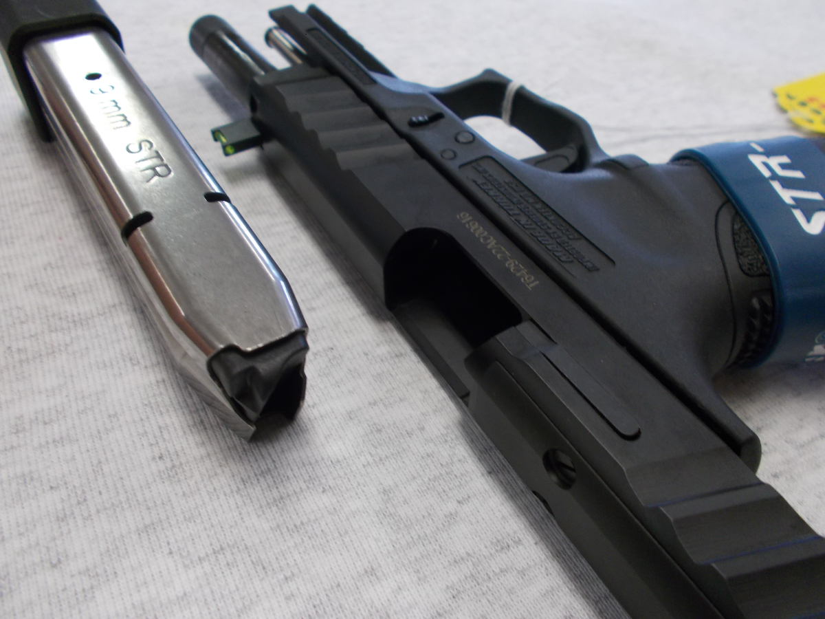 Stoeger STR-9S COMBAT w/ MOS cut, Fiber optic sights, three 20-Round ...