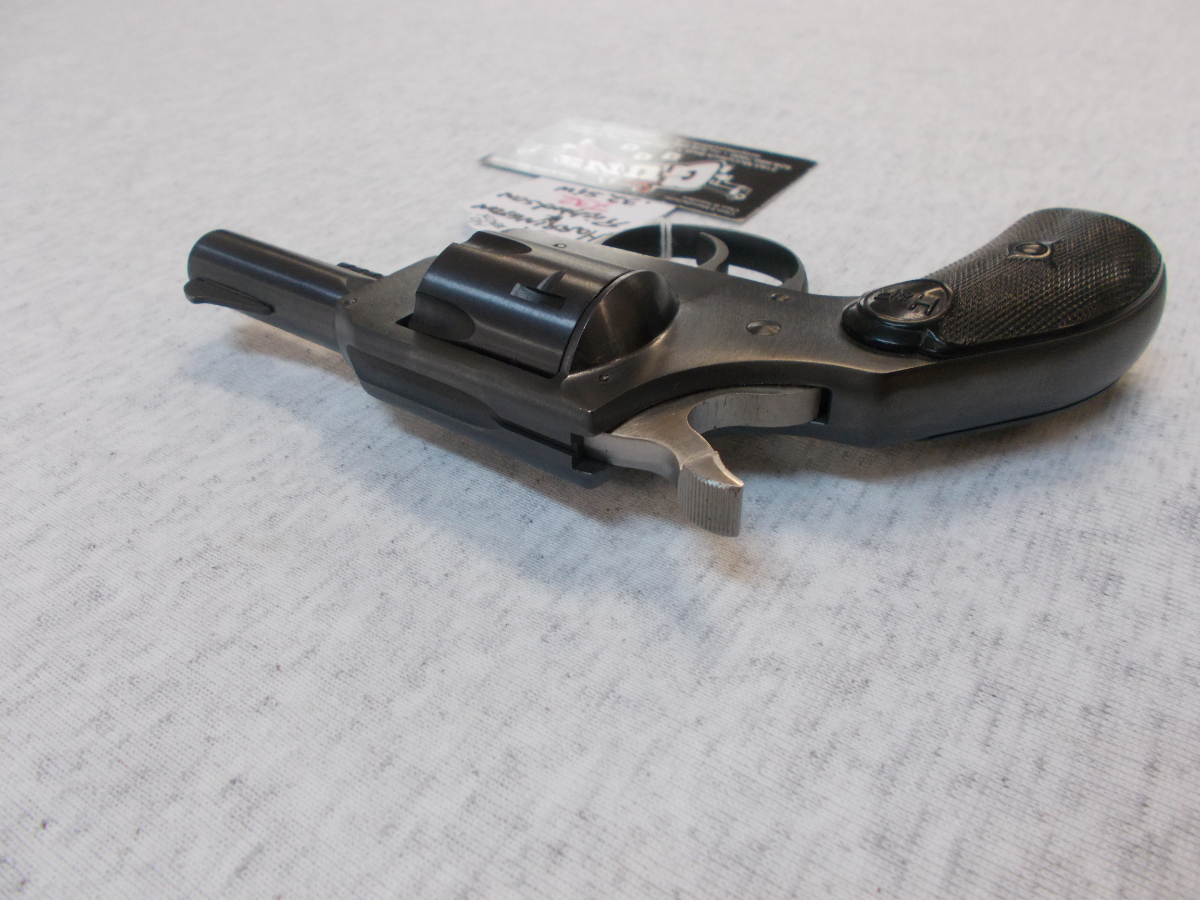 Harrington & Richardson Model 732 Blued Revolver (C4277-22) .32 S&W For ...