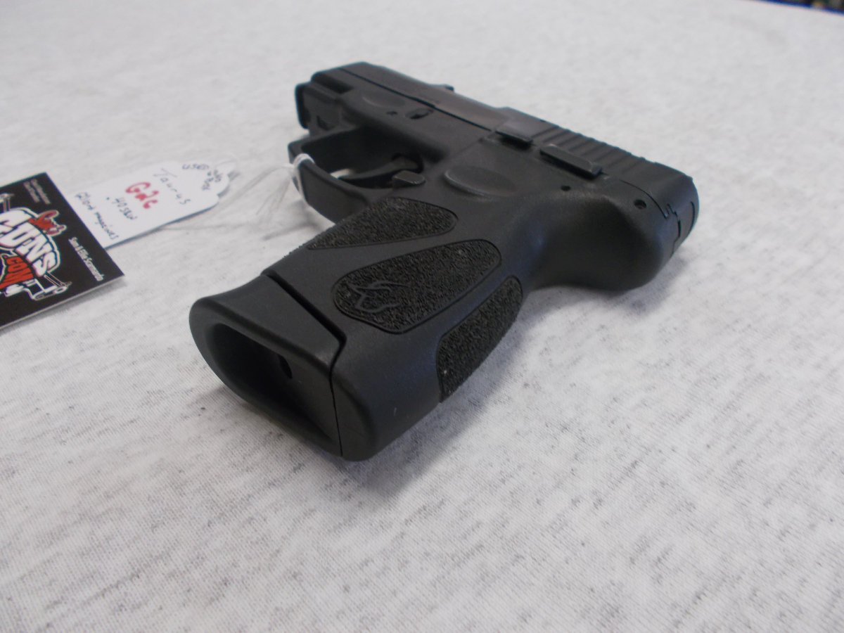 Taurus G2C 40s&w pistol w/ two 10-Round mags (C4835-23) .40 S&W ...