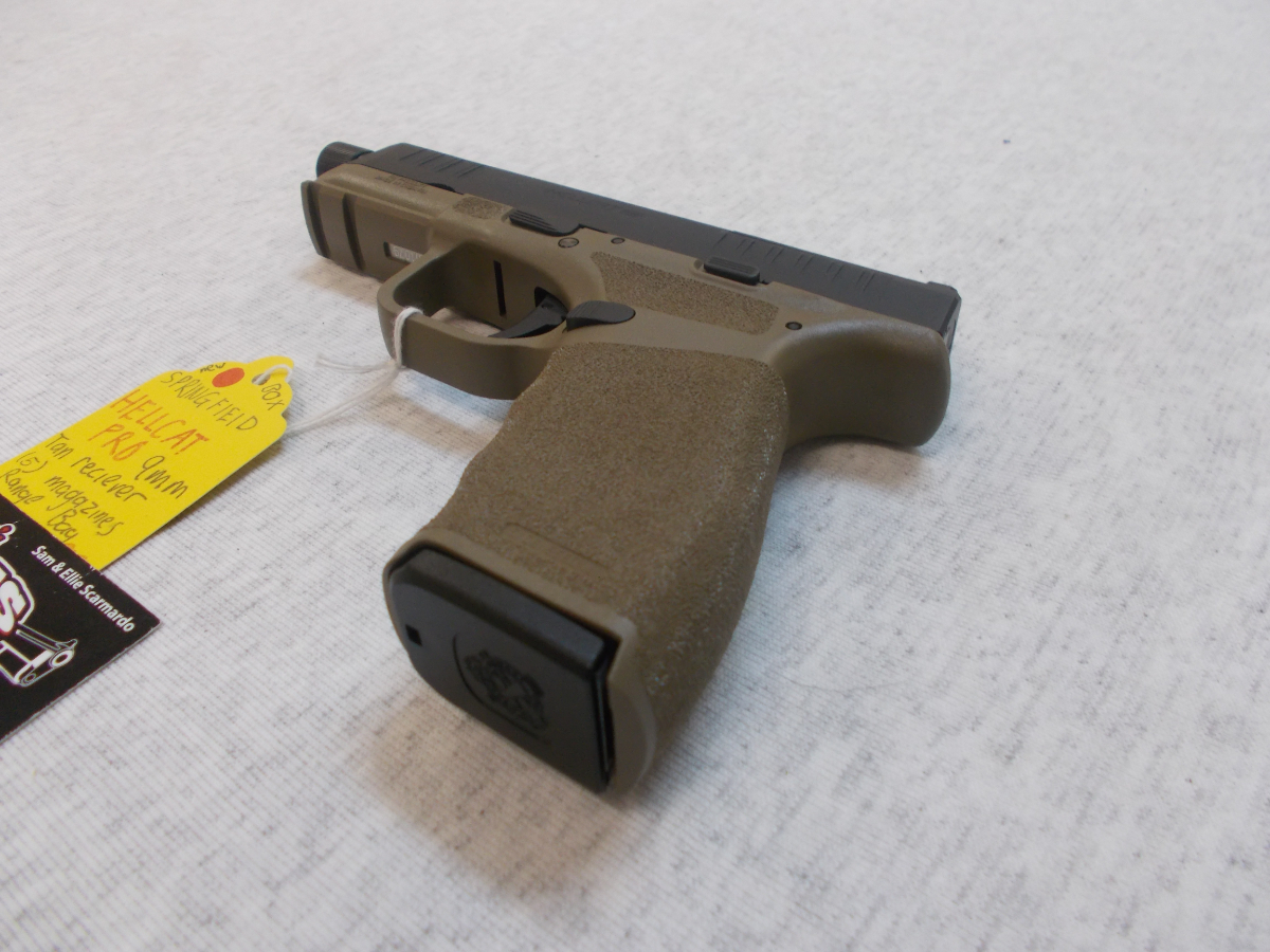 Springfield Armory Hellcat Pro 9mm two-toned Pistol w/ five Mags ...