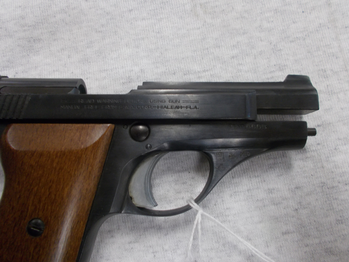 Eaa Model Ea380 .380acp Pistol W/ Two 7-Round Mags & Bag (C5328-24 ...