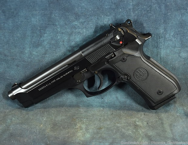 Beretta Model 96 - Cal .40 .40 S&W For Sale at GunAuction.com - 17244396