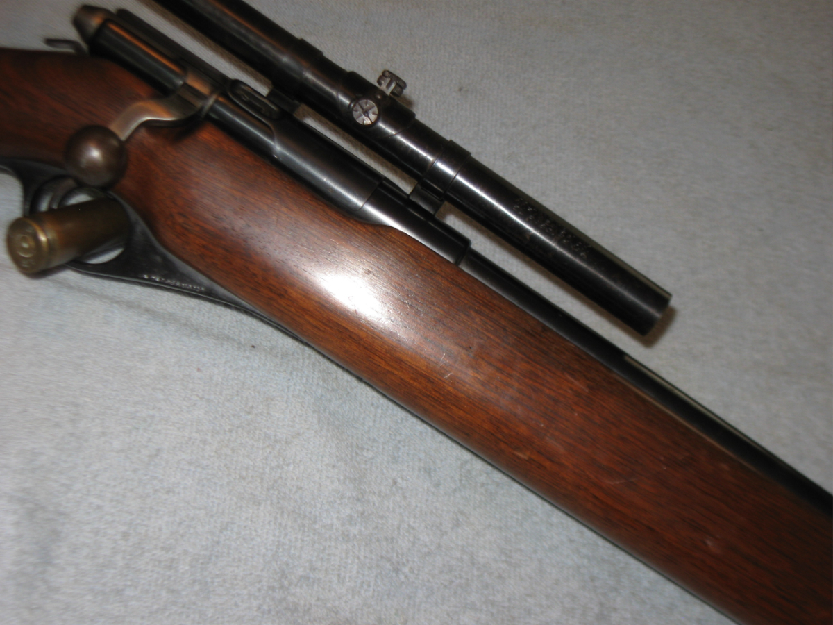 O.F. Mossberg & Sons Model 46 B (B) Target Rifle 26 Inch Barrel ...