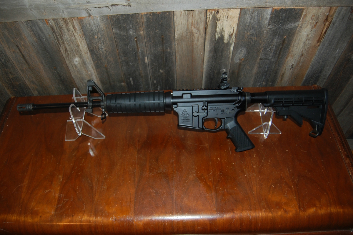 Del-Ton NIB Del-Ton DT Sport M2 AR15 5.56 NO RESERVE