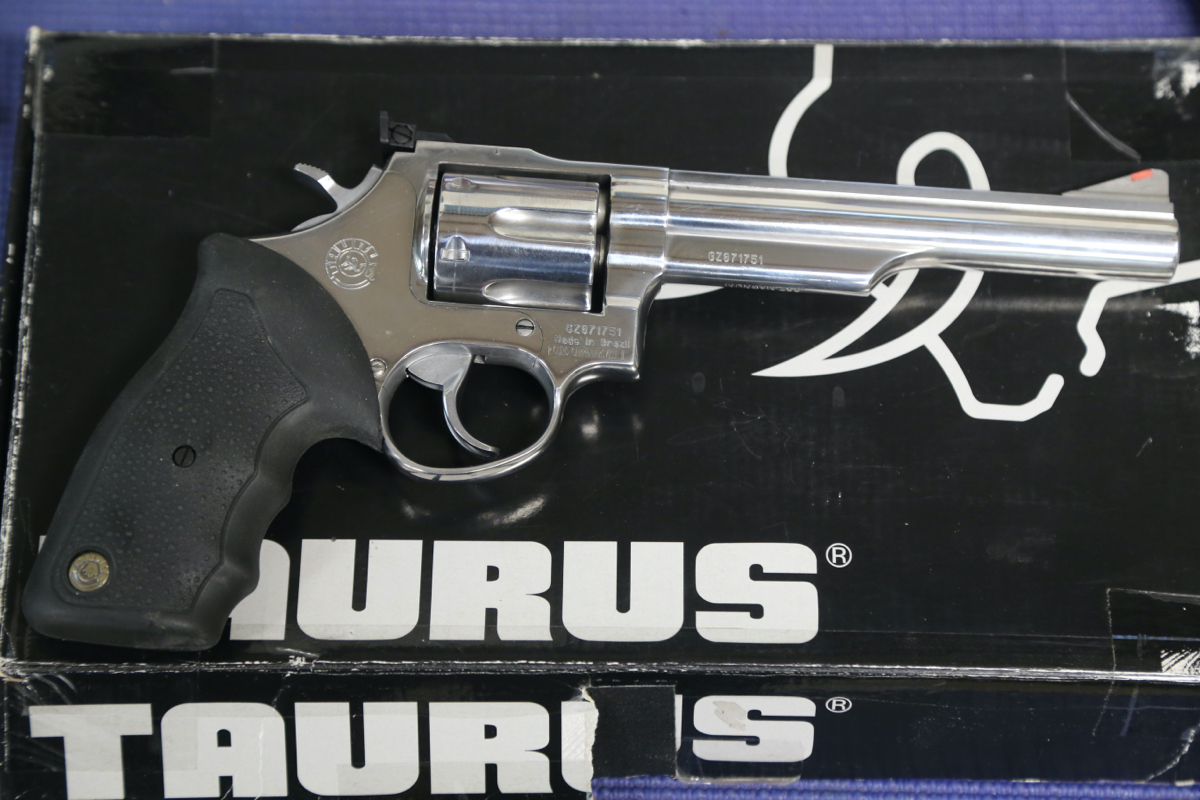 Taurus Model 066, 6 Inch .357 Magnum For Sale at GunAuction.com - 17256635