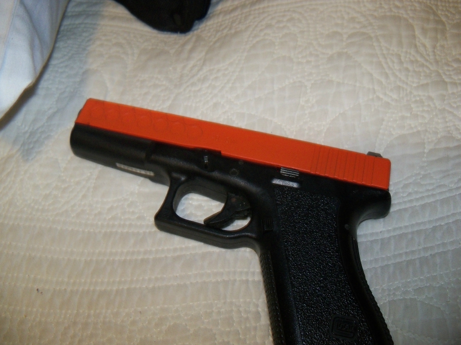 Glock 22 Gun Tricked Out .40 S&W For Sale at GunAuction.com - 14506501