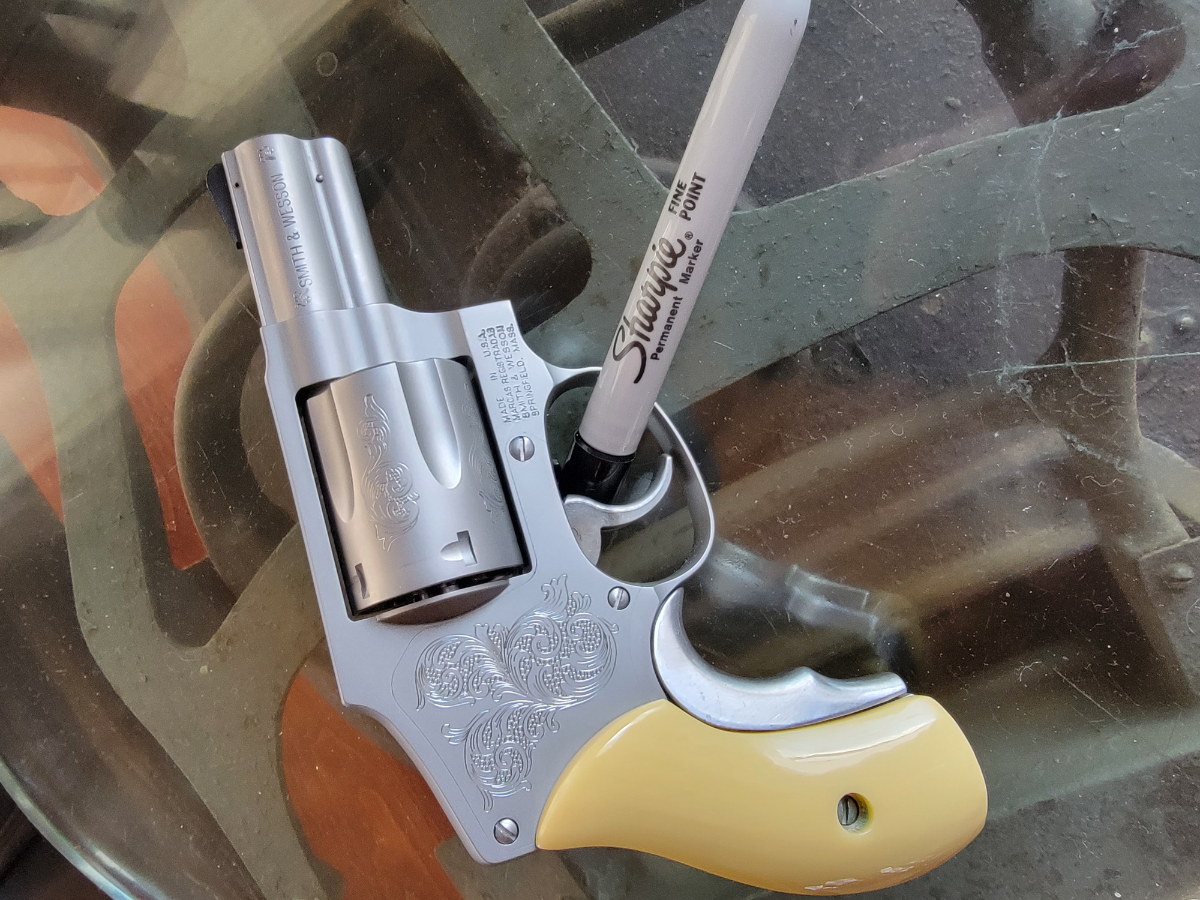 Smith & Wesson Model 640.. 357 magnum j frame comes with box and ...