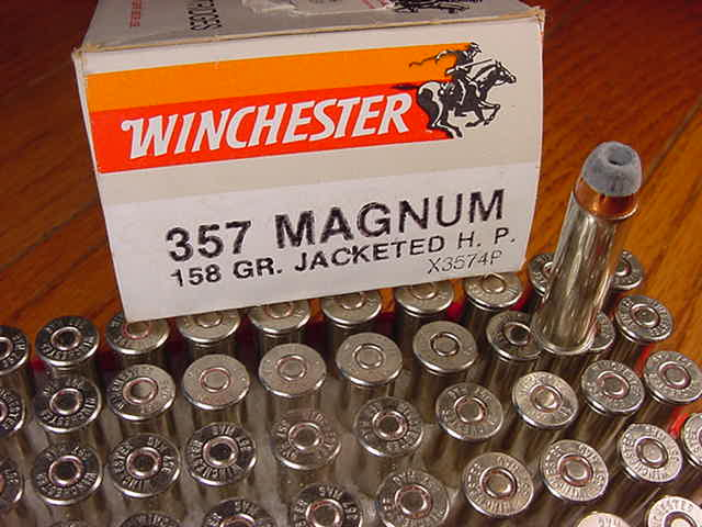 Box Of Winchester Super-X .357 Magnum Semi-Jacketed Hollow Point .357 ...