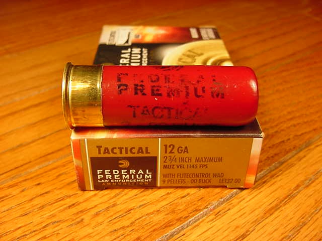 Box Of Federal Premium Law Enforcement Tactical 12 Gauge 00 Buck 12 Ga ...
