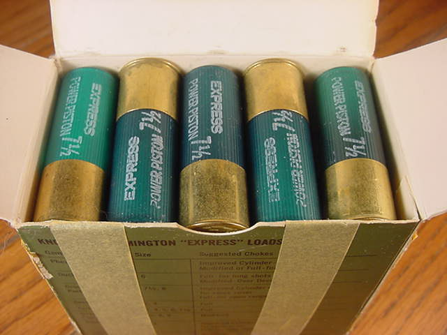 Box Of Remington Express Power Piston 12 Gauge Number 7 1/2 Shot 12 Ga ...