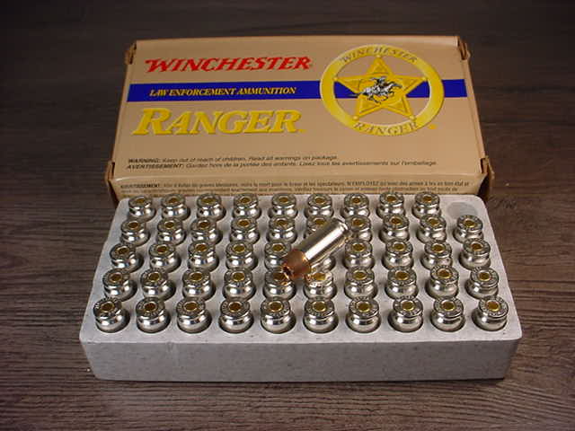 Box Of Winchester Law Enforcement Ranger Sxt .40 S&W Jacketed Hollow ...