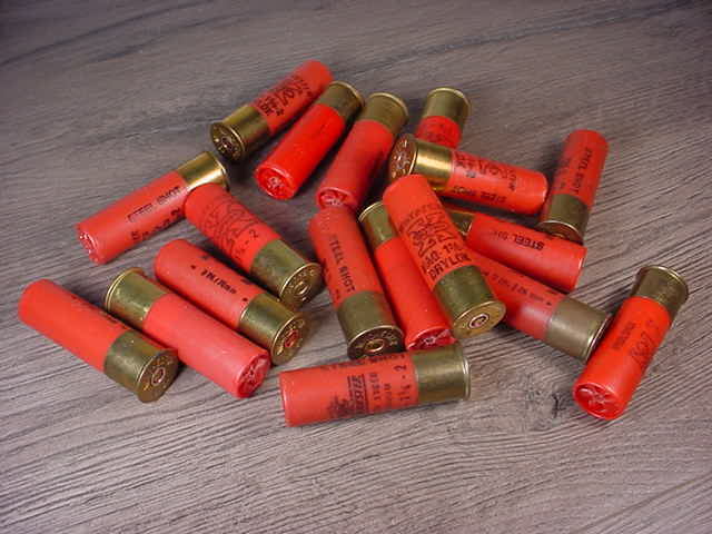 18 Rounds of Mixed Winchester 12 Gauge 3 Inch Magnum Number 2 Shot