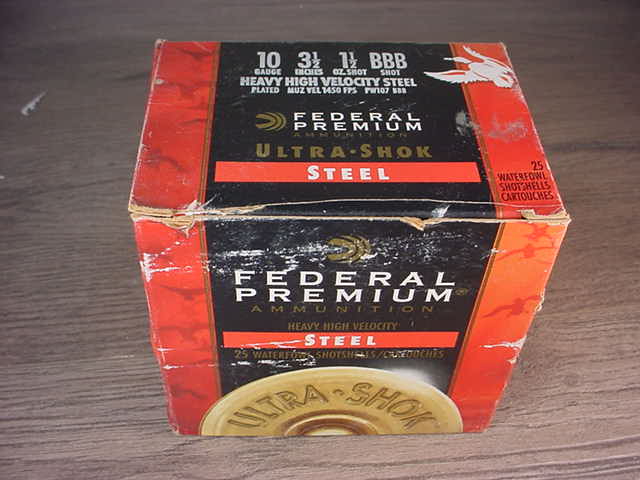 Box Of Federal Premium Ultra-Shok Steel 10 Gauge 3 1/2 Inch Number Bbb ...