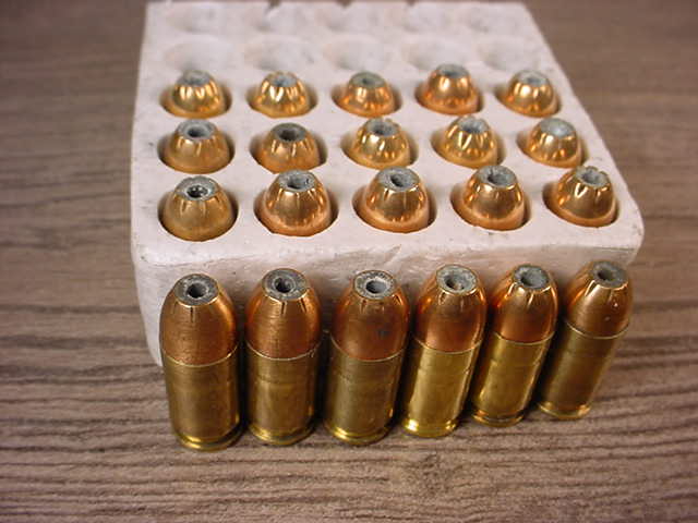 21 Rounds Of G.F.L./Fiocchi .380 Auto. Jacketed Hollow Point .380 Acp ...