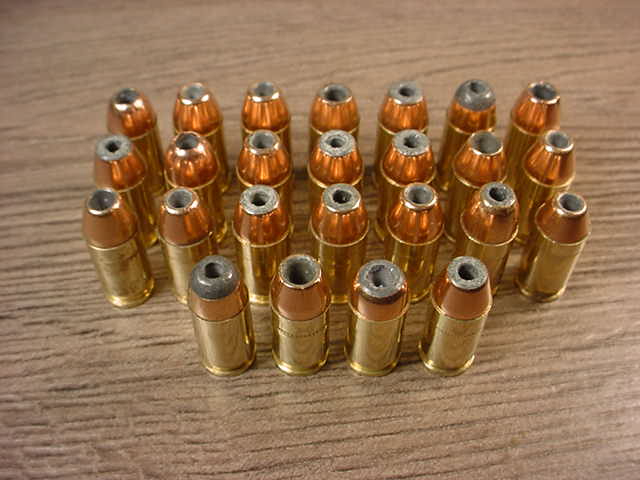 25 Rounds Of Mixed Manufacture .380 Auto. Semi-Jacketed & Jacketed ...