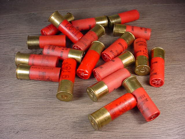 19 Rounds Of Mixed Winchester/Western 12 Gauge Number 4 Shot 12 Ga For ...