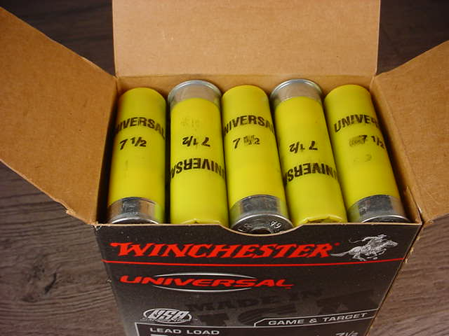 Box of Winchester Universal Game & Target Load 20 Gauge 7 1/2 Shot ...