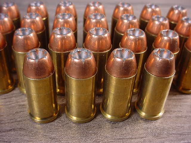 25 Rounds of Georgia Arms .45 Rim Revolver Gold Dot Jacketed Hollow ...