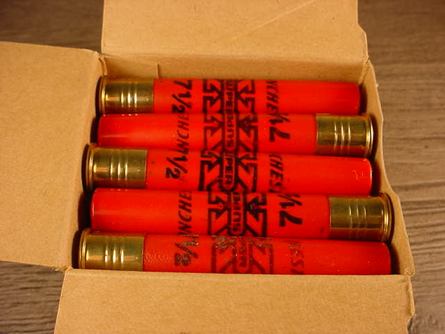 Box of Winchester Super-X HB .410 Gauge 3 Inch Magnum Number 7 1/2 Shot ...