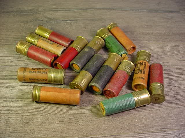 15 Rounds Of Mixed Manufacture Paper Hull 12 Gauge Number 5 Shot 12 Ga ...