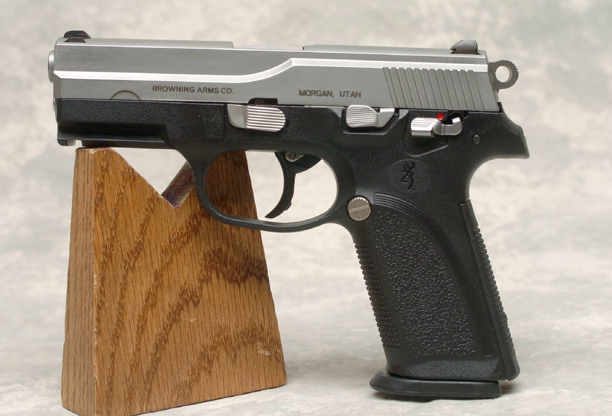 Browning Pro 9 9mm 4 Inch Barrel W/Case, Extra Mag 9mm Luger For Sale ...