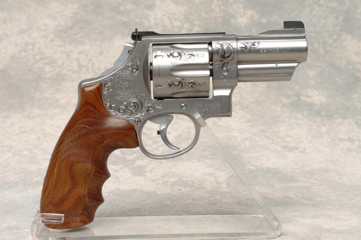 Smith and Wesson S&W 629-1 Engraved by Mr. JR French, .44 Mag 3 inch ...