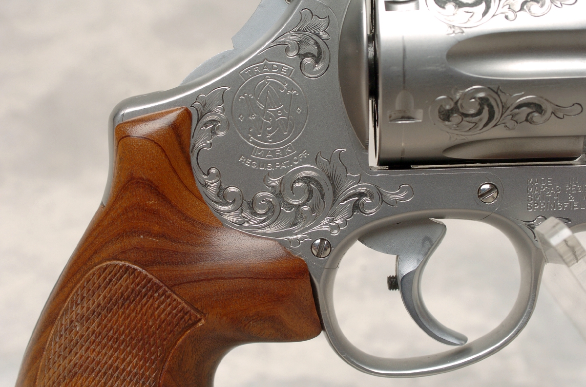 Smith and Wesson - S&W 629-1 Engraved by Mr. JR French, .44 Mag 3 inch ...