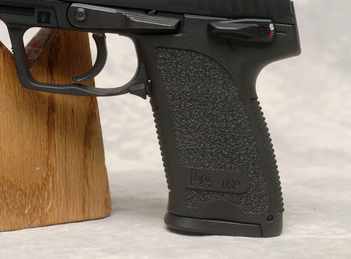 Hk Usp 40 Lem .40 Cal 4 In. W/Case, Extra Mag .40 S&W For Sale at ...