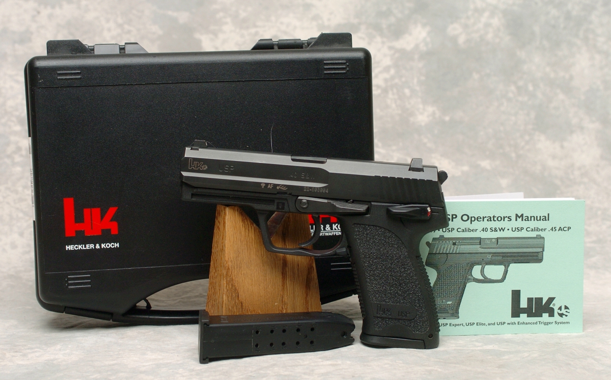Hk Usp 40 Lem .40 Cal 4 In. W/Case, Extra Mag .40 S&W For Sale at ...