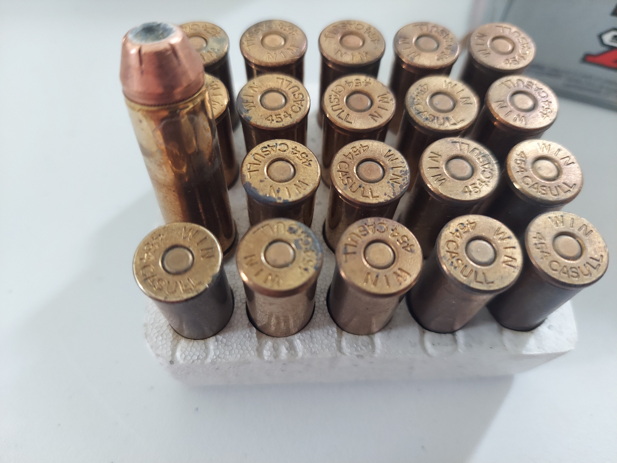 Winchester/Magtech Up For Auction 2 Boxes Of 454 Casull /16.85g(260 Gr ...