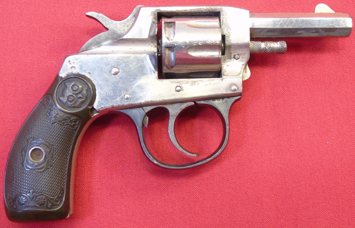 Iver Johnson I.J.Double Action Model 1900.