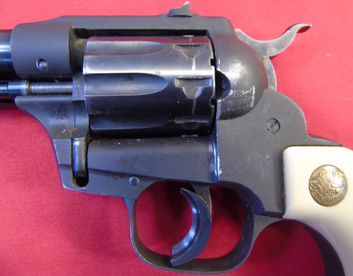 High Standard - Double Nine Double Action Revolver. - Picture 3