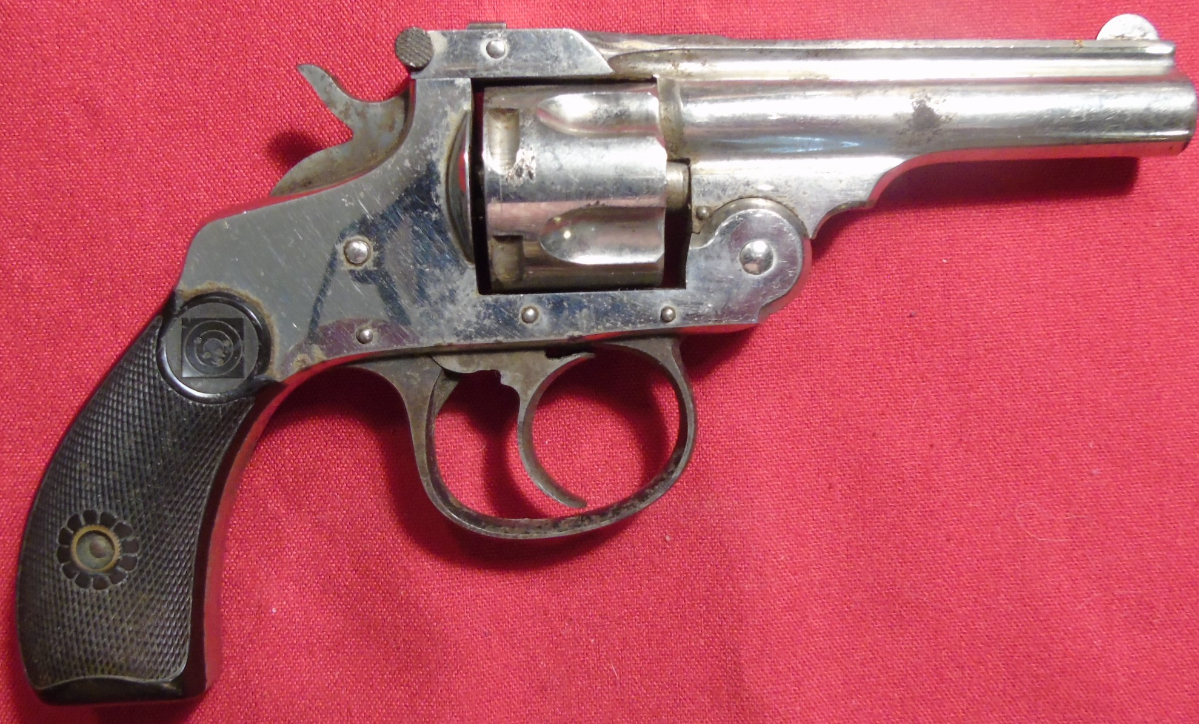 Harrington & Richardson Double Action Top Break Revolver. .32 S&W For ...