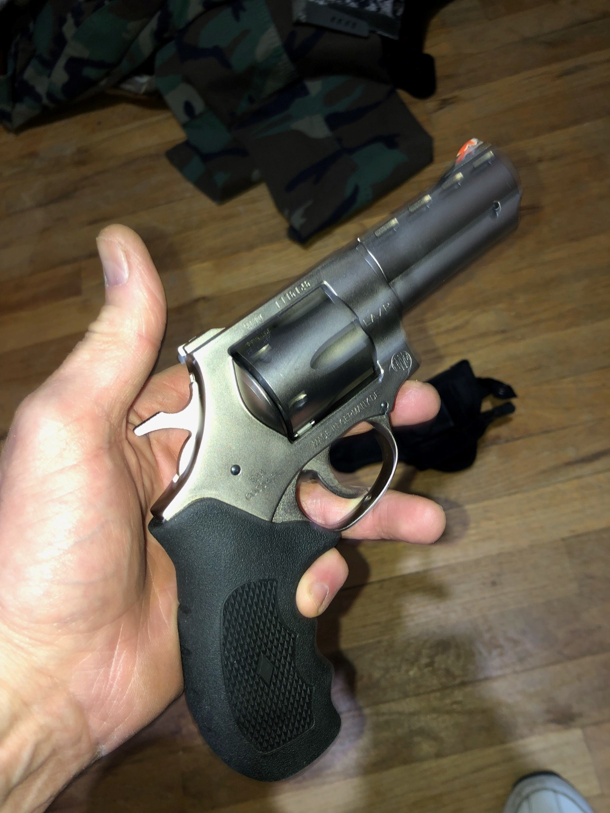 Eaa Windicator In Brushed Nickel W/4" Barrel And Free Shipping .357 ...