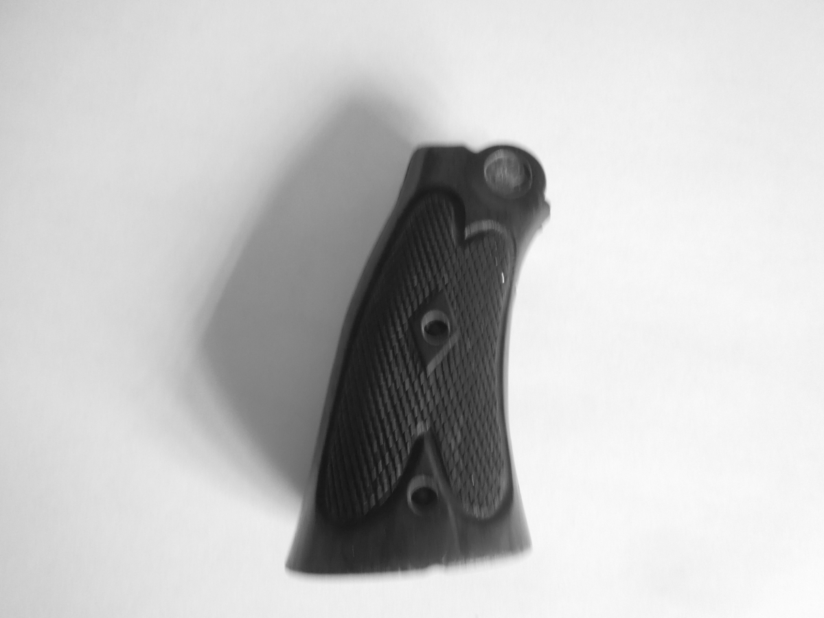 ORIGINAL SMITH & WESSON SINGLE SHOT GRIPS 17313772 - GunAuction.com