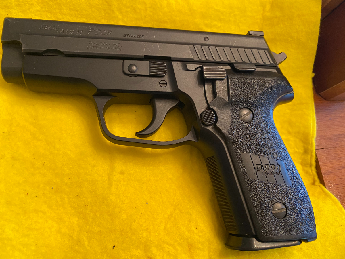 SIG Sauer - .357 SIG CAL Or 40 S&W CAL - Picture 3