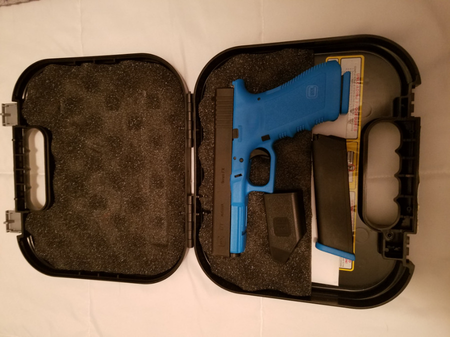 Glock Glock 17T Simunition Like new/ incl 200 rounds Sim