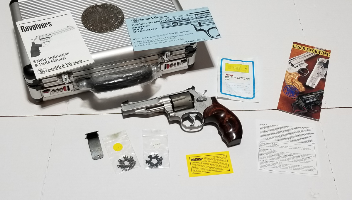 Smith & Wesson SMITH WESSON PERFORMANCE CENTER 646 PRE LOCK STILLNEW IN ...