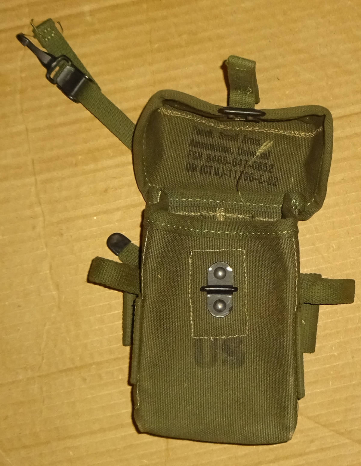 US Government Issue USGI UNIVERSAL SMALL ARMS AMMUNITION POUCH, NEW ...