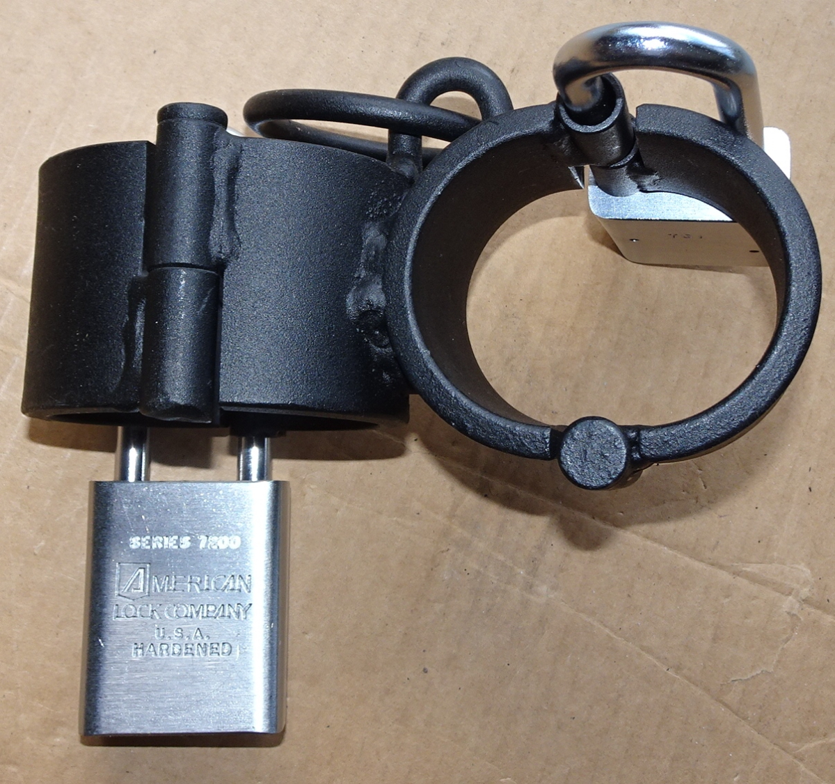 HALLOWEEN RESTRAINT PROPS-HANDCUFFS, HEAVY SOLID STEEL 17176327 ...