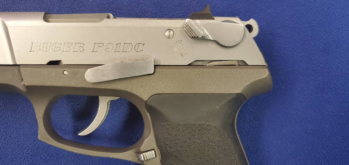 Ruger P91dc Two Tone Rubber Hogue Grips .40 S&W For Sale at GunAuction ...