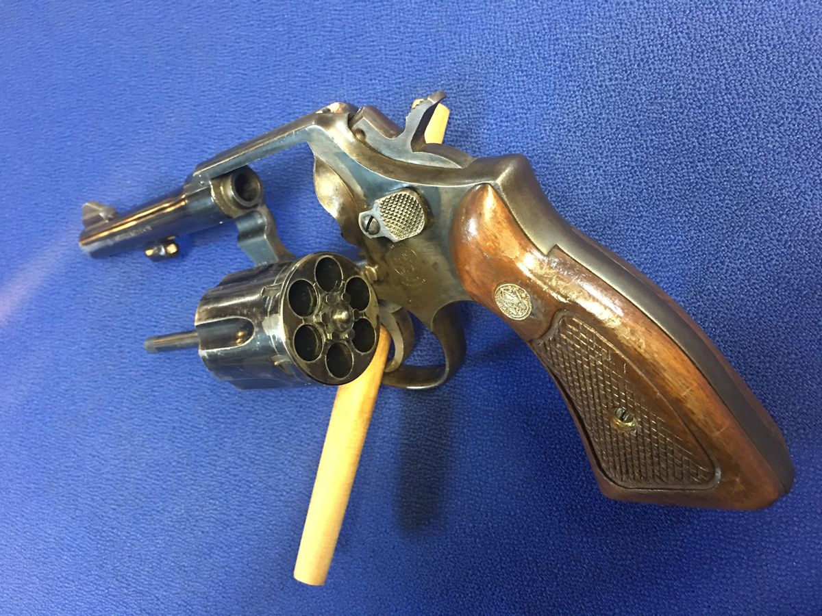 Smith & Wesson Smith And Wesson Model 10-7 Chambered In .38 Special For ...