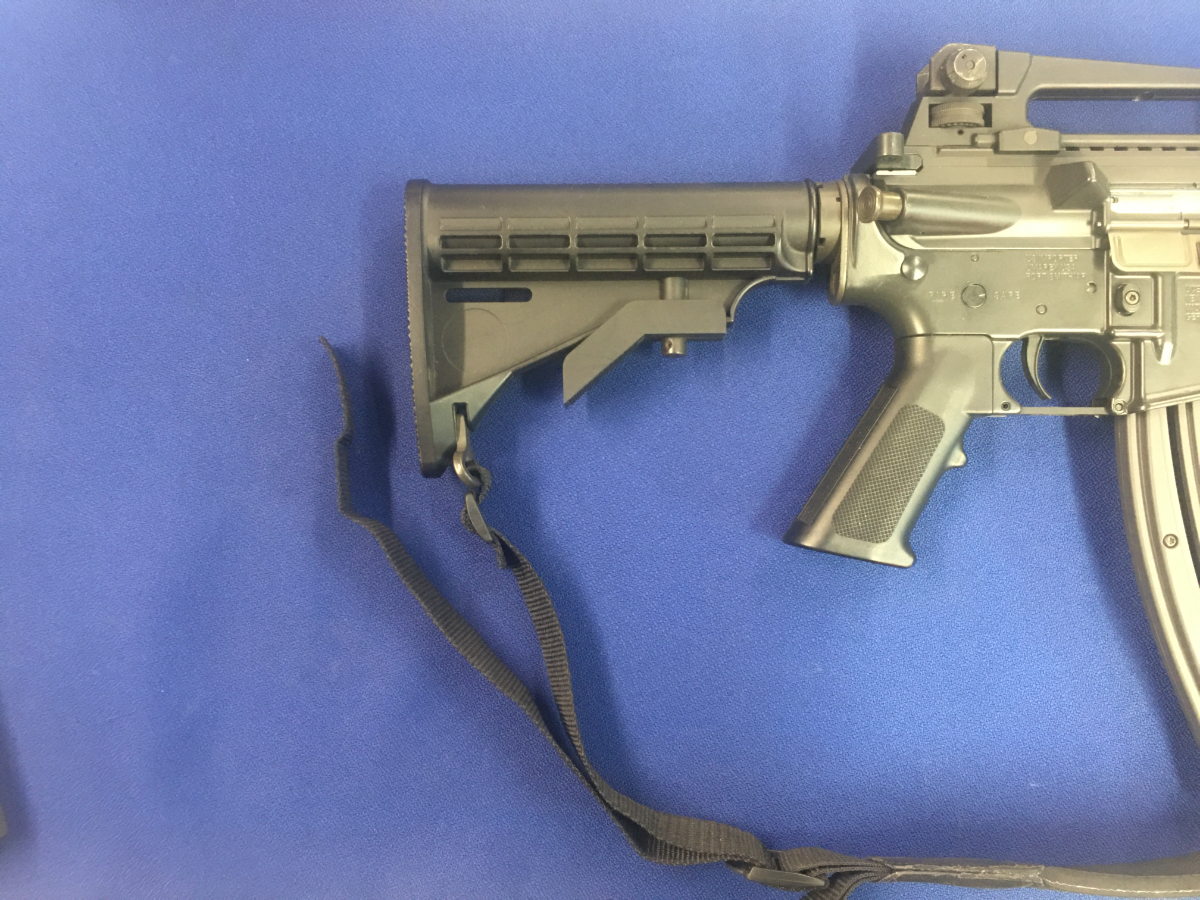 Umarex Colt M4, Comes W/ Extra Mags & Sling, Chambered In .22 Lr For ...